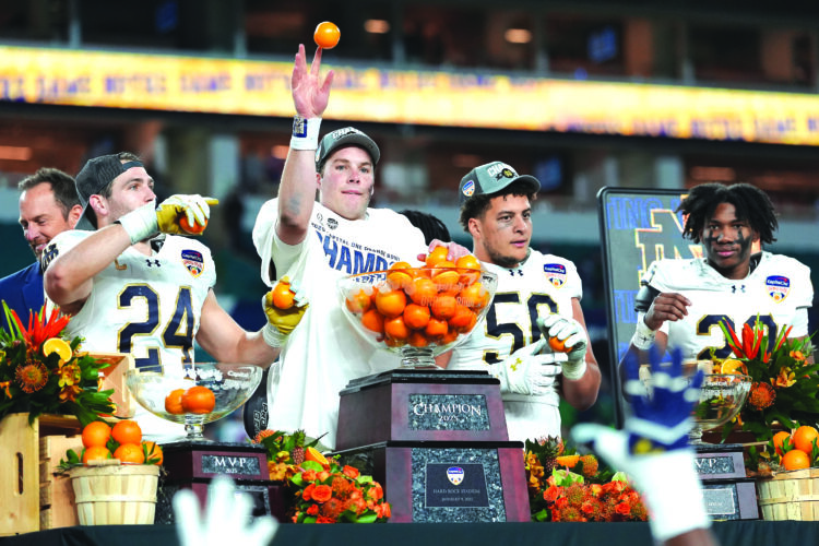 For Irish QB Riley Leonard, it was about the ring, not money. Now he ...